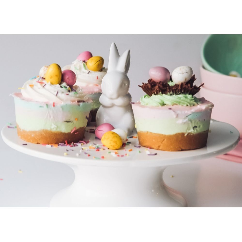 Cupcake fofo com ninho de ovinhos - Casas Pedro